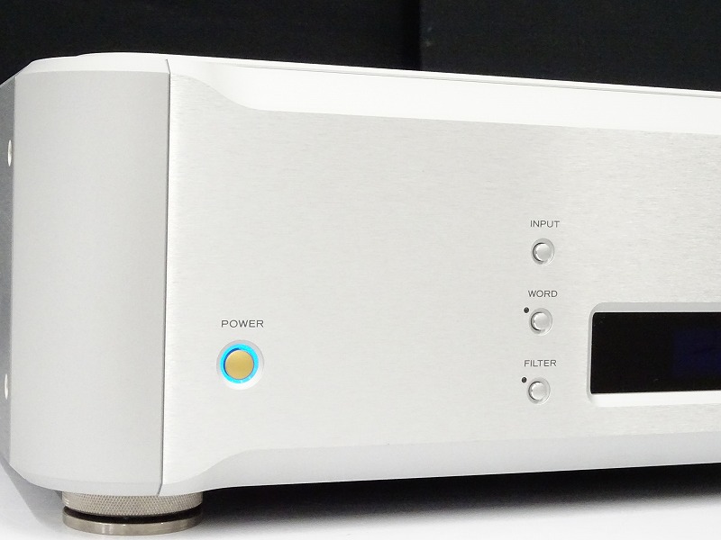 ESOTERIC エソテリック D-03 D/Aコンバーター AC2社 Revolution MODELを熊本県上天草市で買取りさせていただき ...